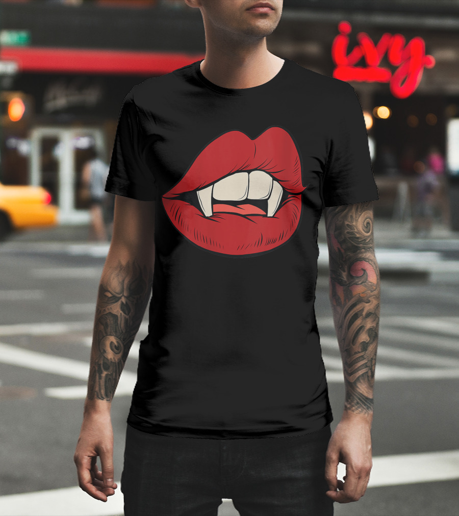 Women Vampire Kiss Halloween Rock Punk Goth Lips Fangs T-Shirt