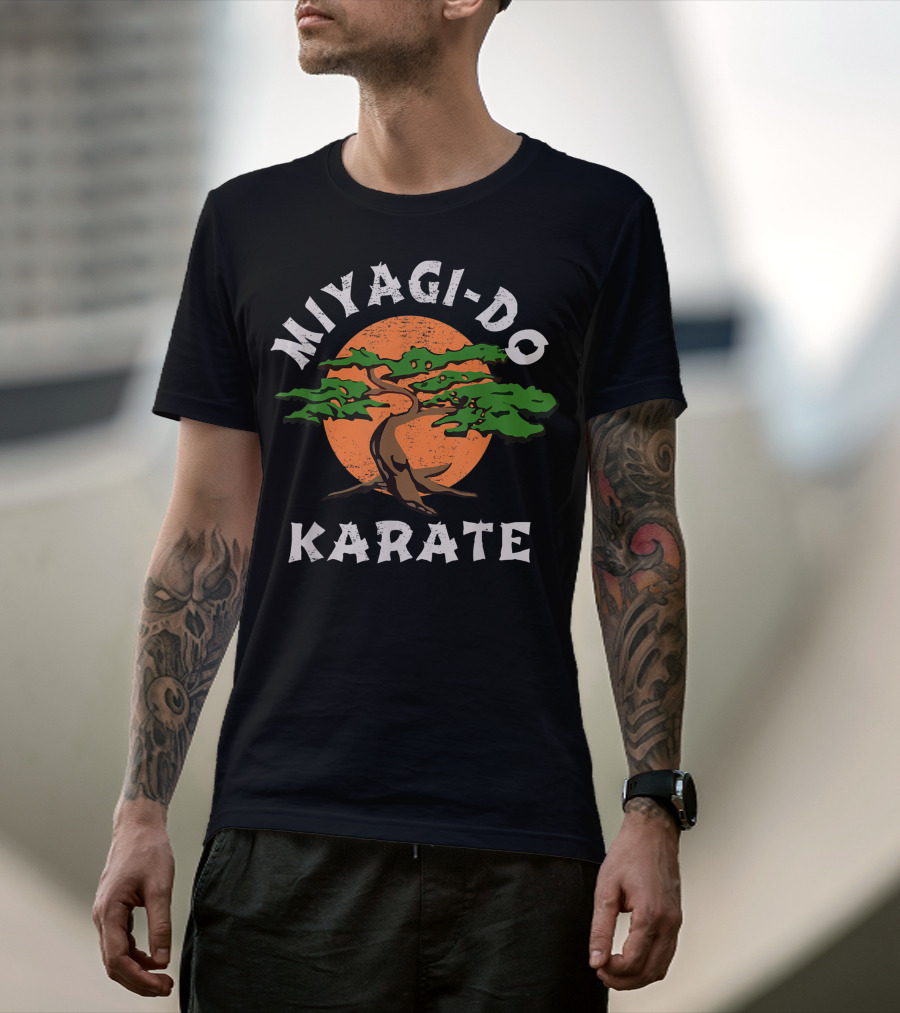 Miyagi Do Karate Funny Karate Live Vintage Best Tree T-Shirt