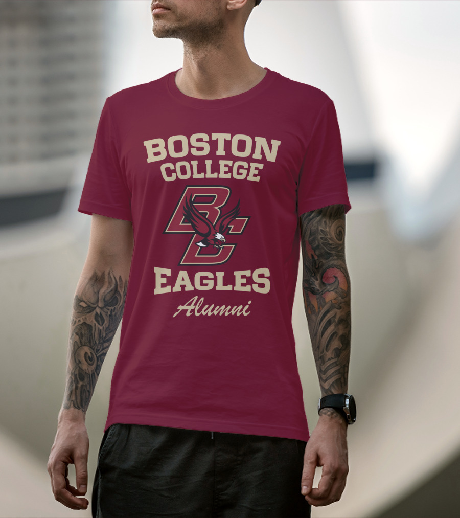 BOSTON COLLEGE EAGLES ALUMNI T-Shirt