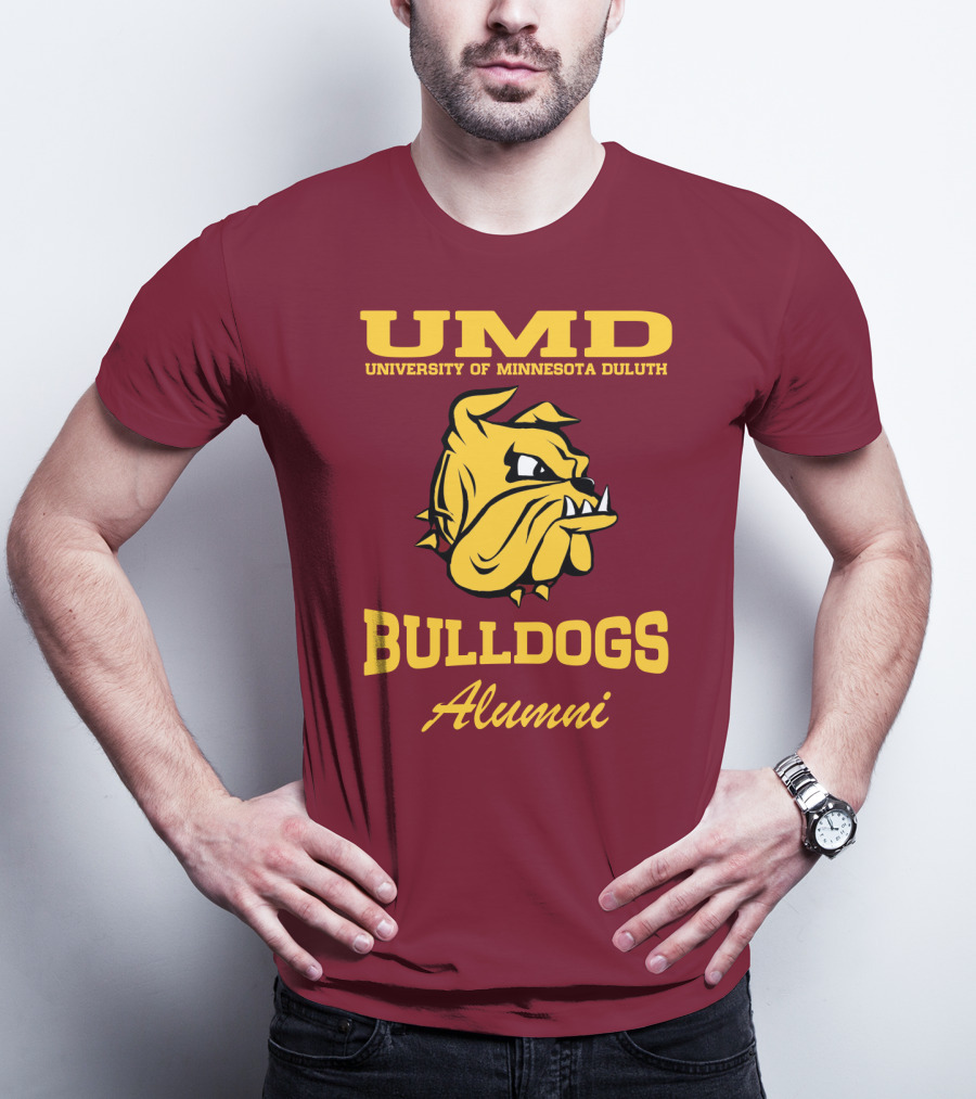 UMD University Of Minnesota Duluth Bulldogs Alumni T-Shirt