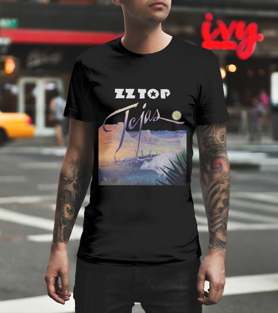 Zz Top Tejas Desert Scene With White Longhorn Under Moon T-Shirt