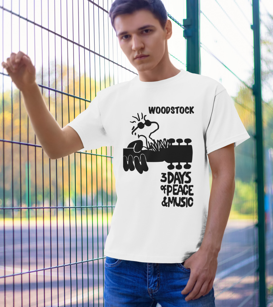 Woodstock 3 Days Of Peace & Music Ws69 T-Shirt