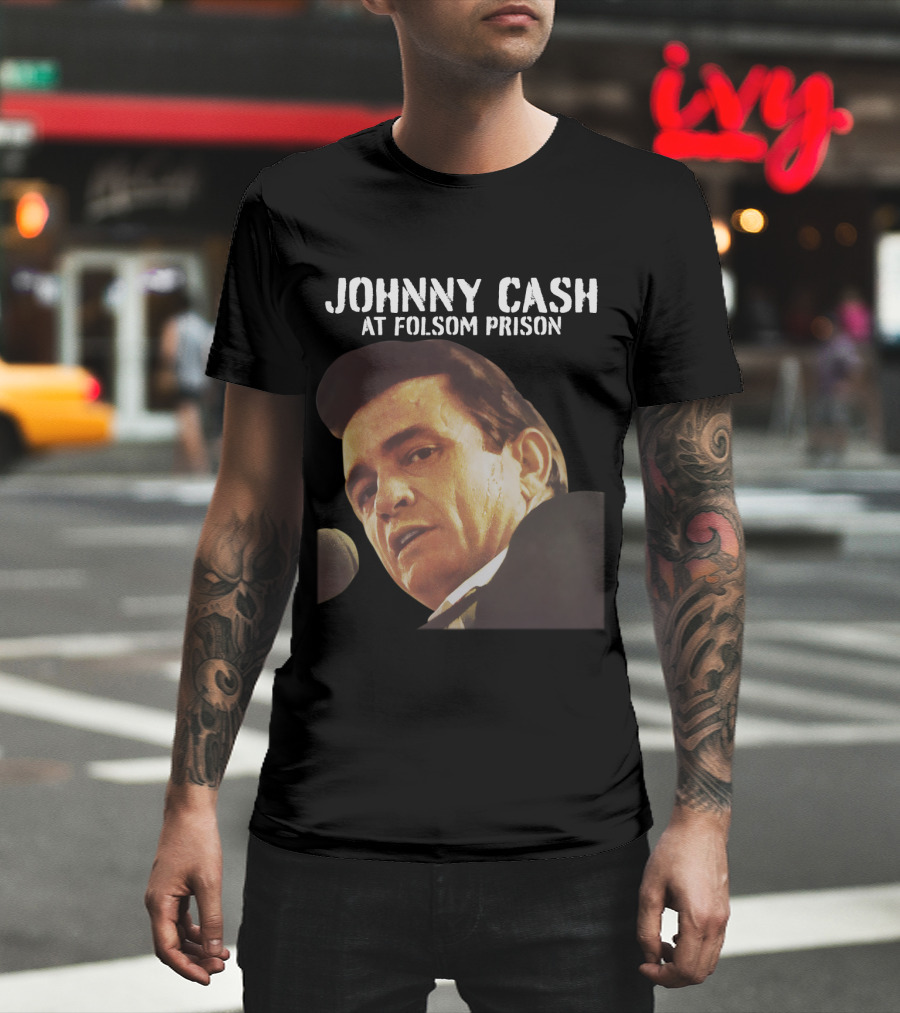 Johnny Cash At Folsom Prison T-Shirt