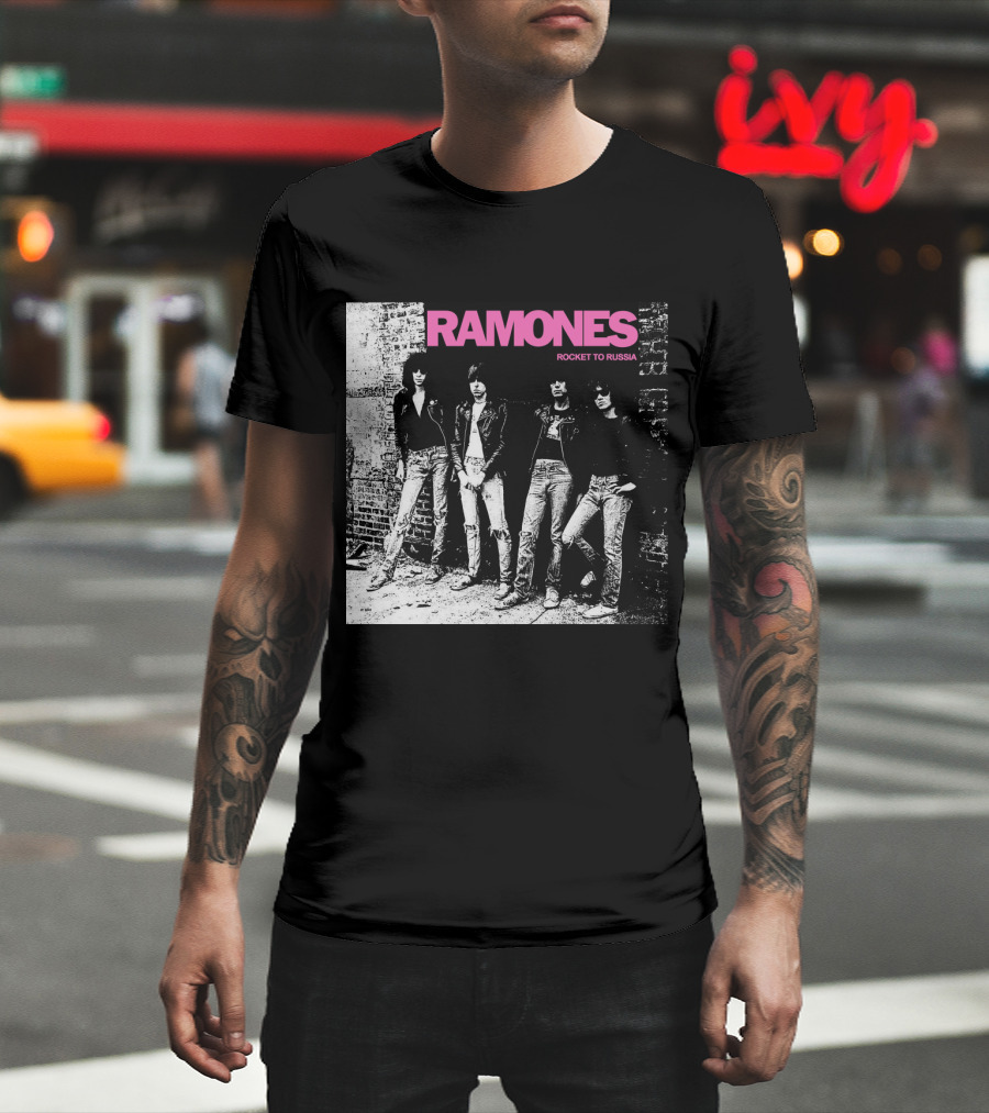 Ramones Rocket To Russia Band Photo Album Cover T-Shirt