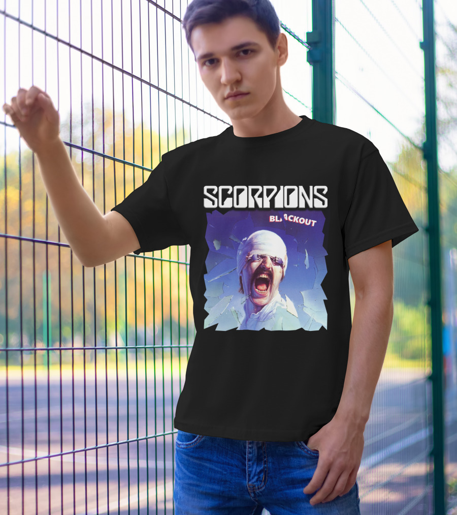Scorpions Blackout Bandage Scream Cracked Glass T-Shirt