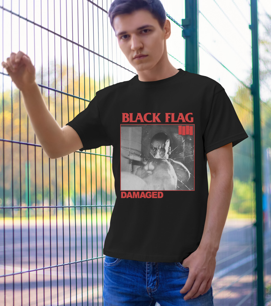 Black Flag Damaged Album Cover Black And White Broken Glass Image T-Shirt