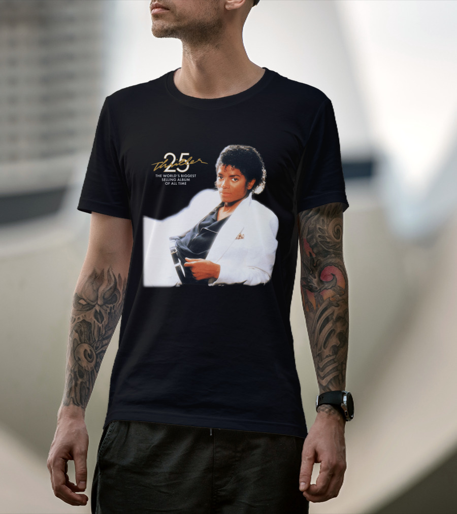 25 Thriller The World's Biggest Selling Album Of All Time T-Shirt