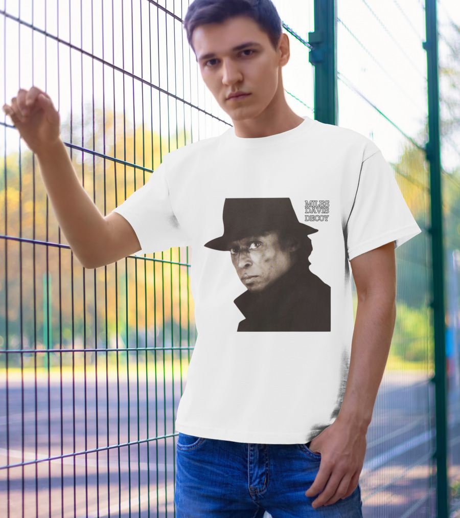 Miles Davis Decoy Portrait Mdv-Ms T-Shirt