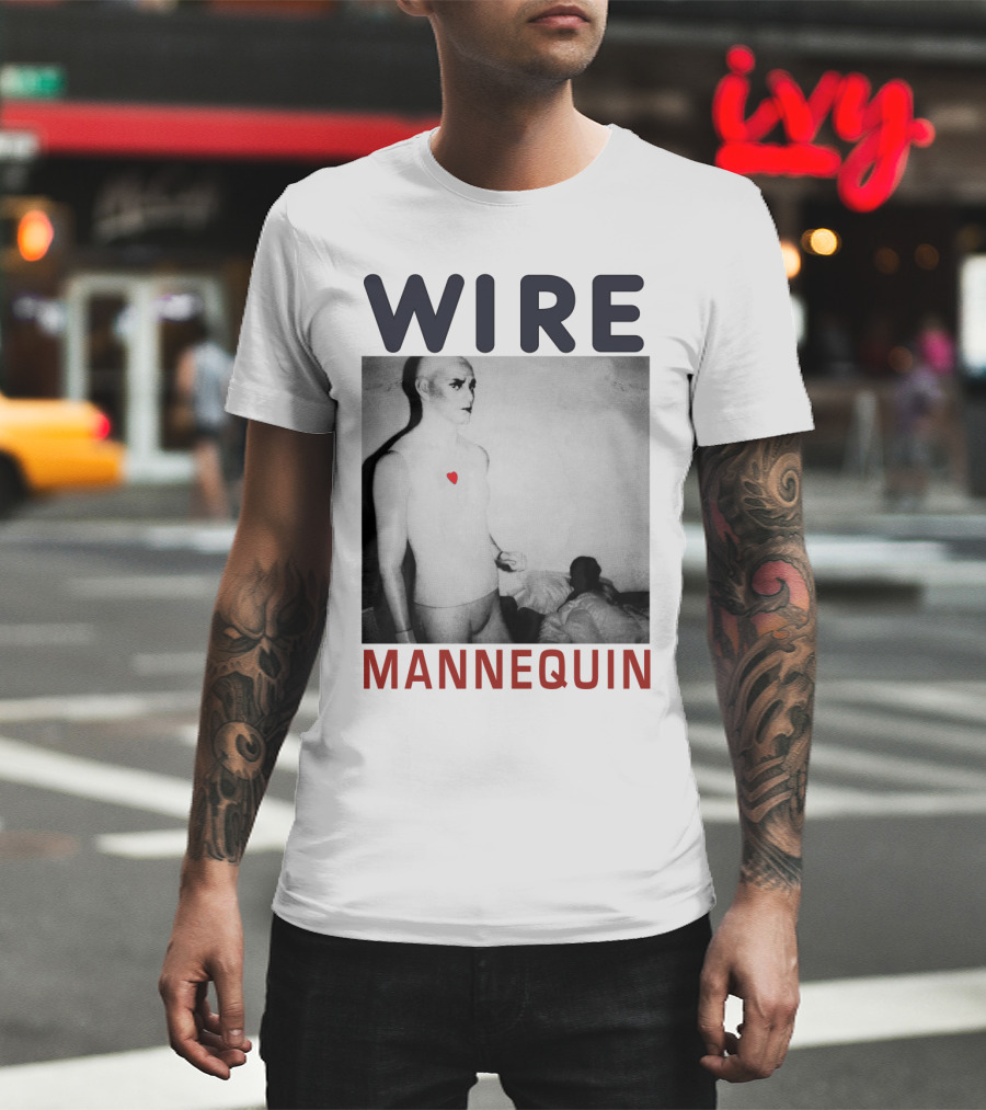 WIRE MANNEQUIN Heart T-Shirt