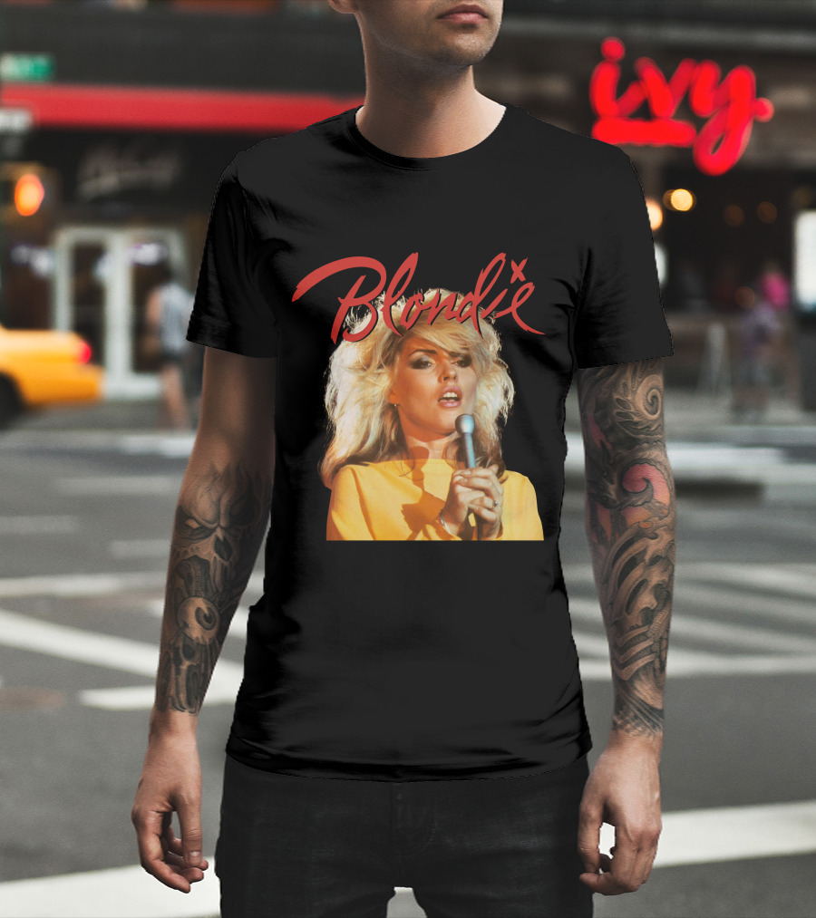 Blondie Vintage Style Concert Photo With Bold Name T-Shirt