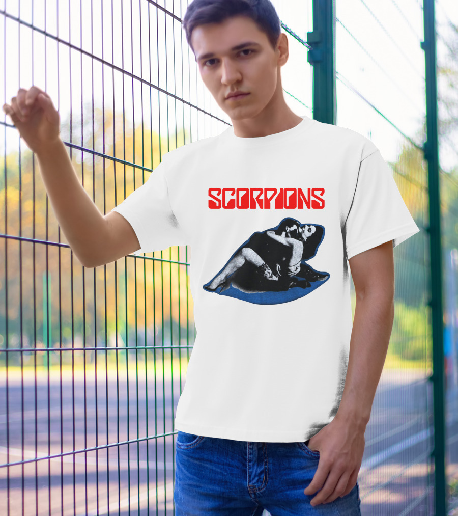 Scorpions Blackout Album Cover Art Retro T-Shirt