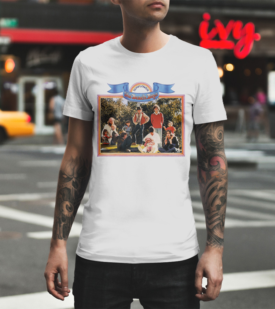 Sunflower The Beach Boys Vintage Album Cover T-Shirt