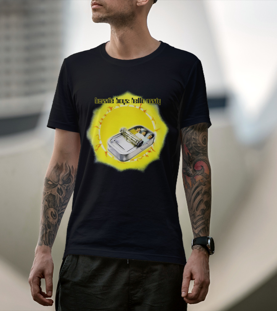 Beastie Boys: Hello Nasty Album Cover Yellow Background T-Shirt
