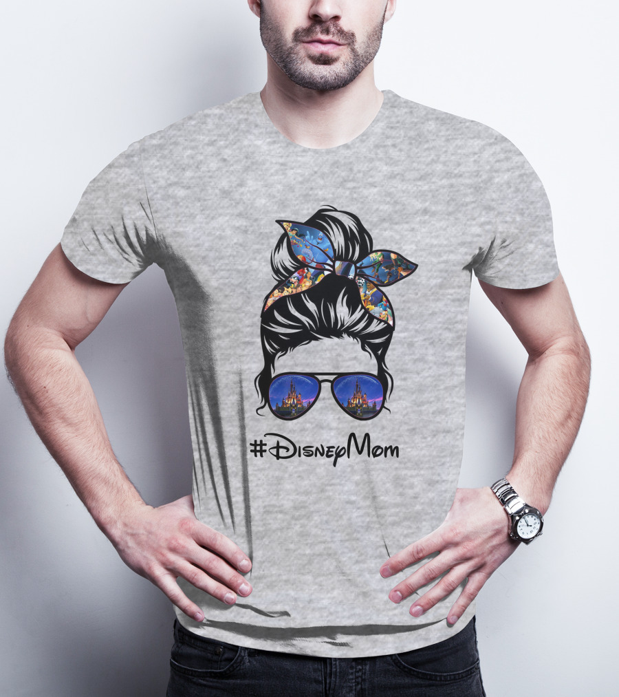 #Disneymom T-Shirt