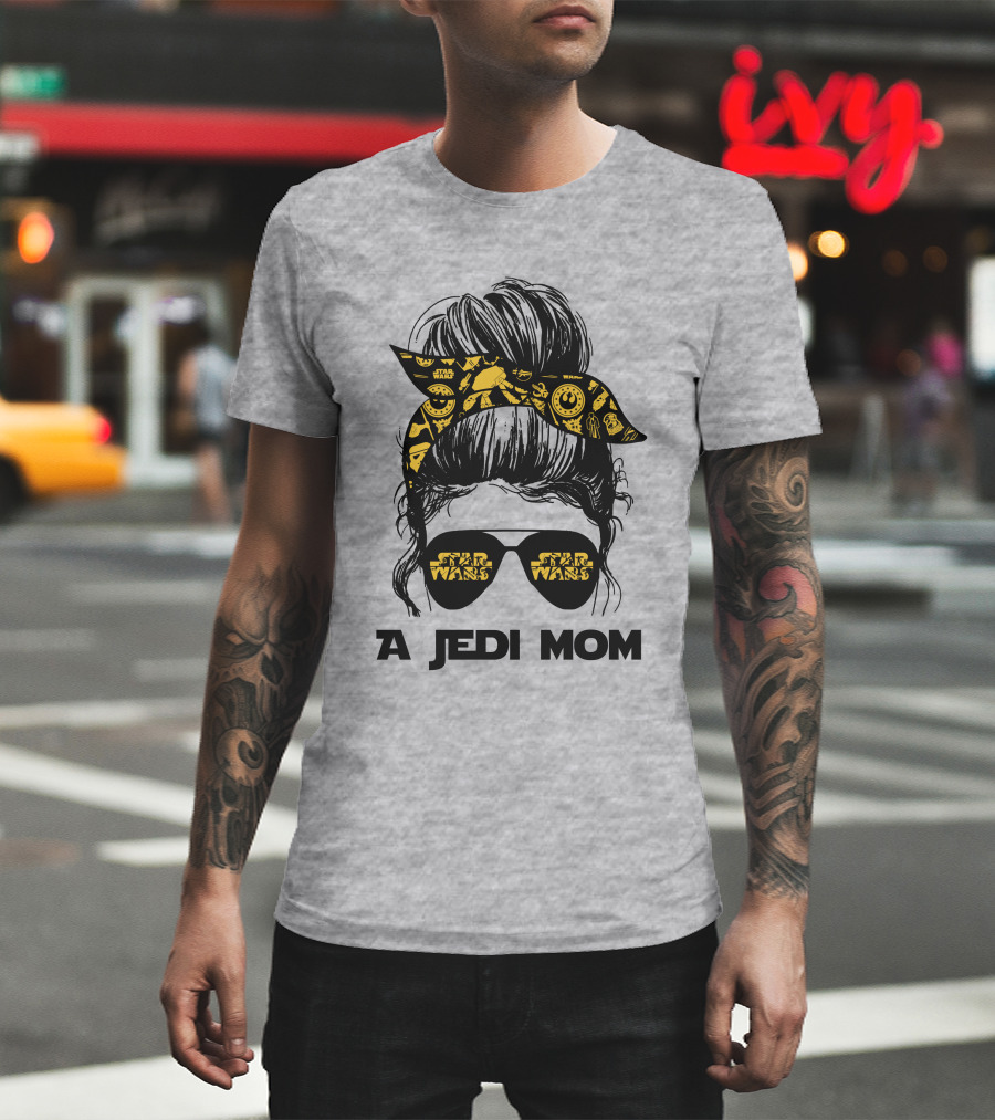 A Jedi Mom Star Wars T-Shirt