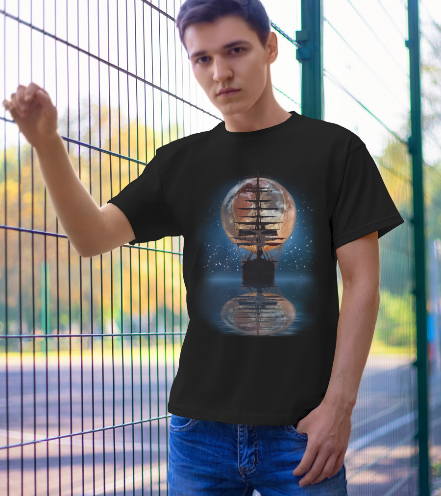 GD ShipofFools Skull Ship Moon Reflection T-Shirt