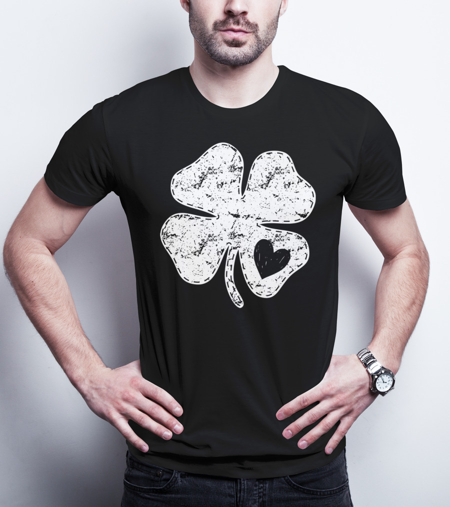 I Love Shamrock Heart St Patricks Day Four Leaf Clover Rustic Charm T-Shirt