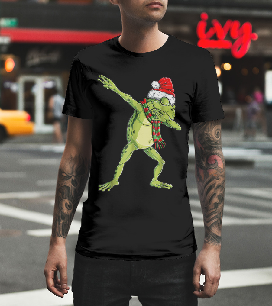 Christmas Dabbing Frog With Santa Hat And Scarf T-Shirt