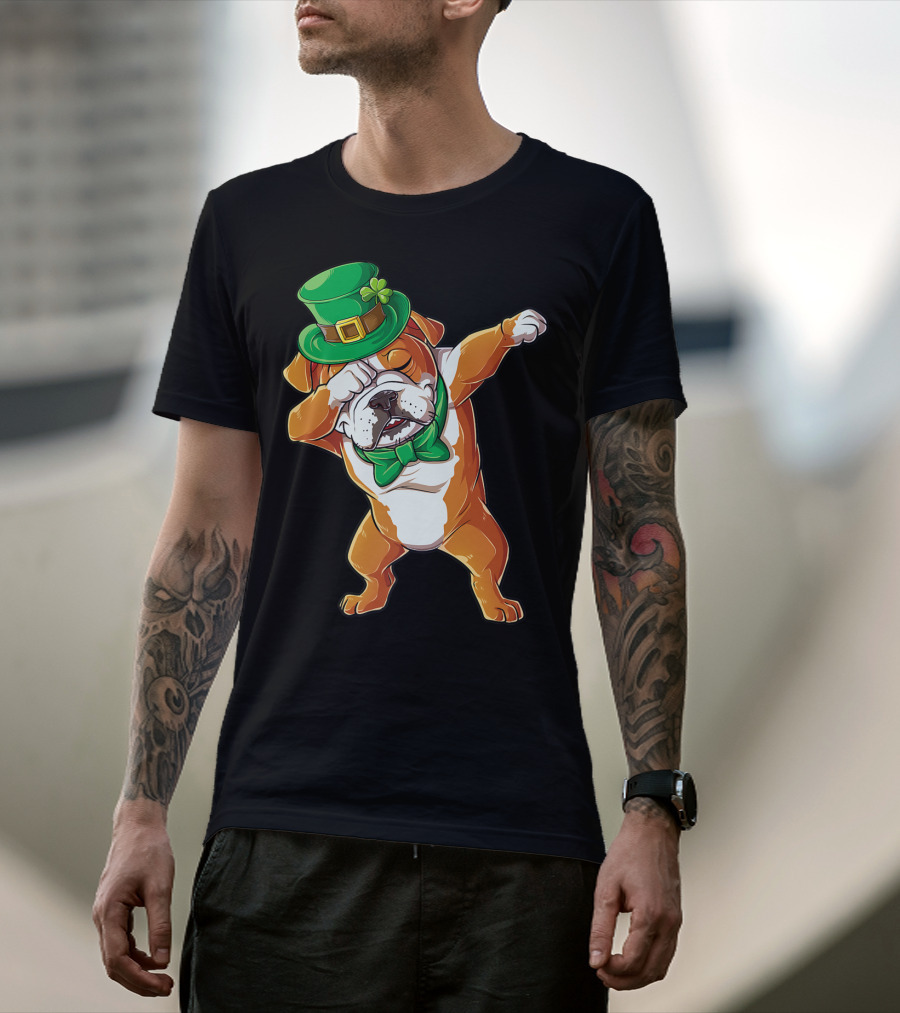 Dabbing English Bulldog St Patricks Day Leprechaun Hat Bow Tie T-Shirt