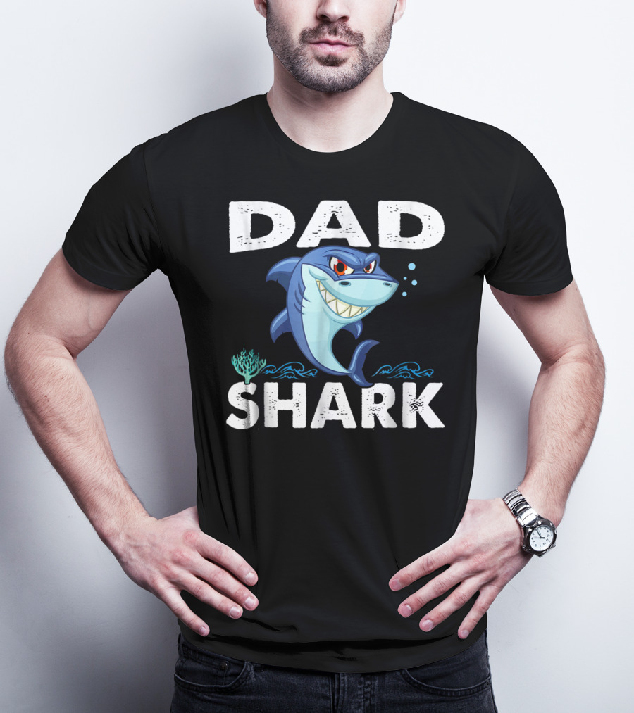 Dad Shark Awesome Funny Family Shark Fierce Cartoon T-Shirt