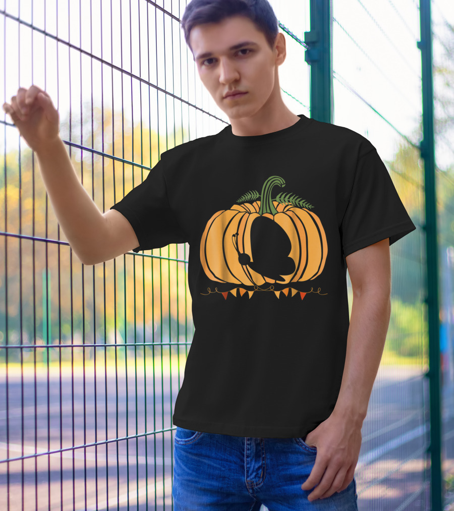 Cool Butterfly And Pumpkin Halloween For Kid Dad Mom T-Shirt