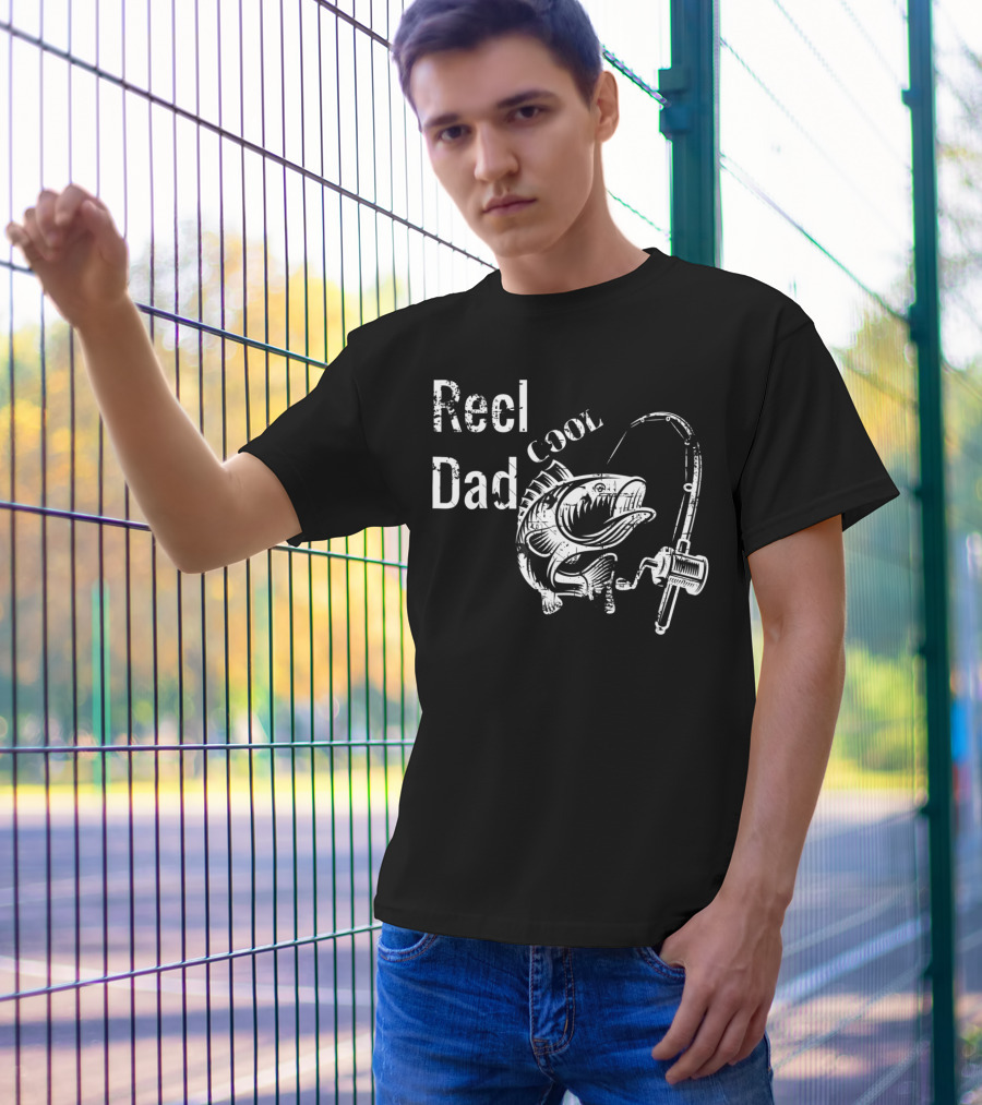 Reel Cool Dad Fishing Papa Tee28 T-Shirt
