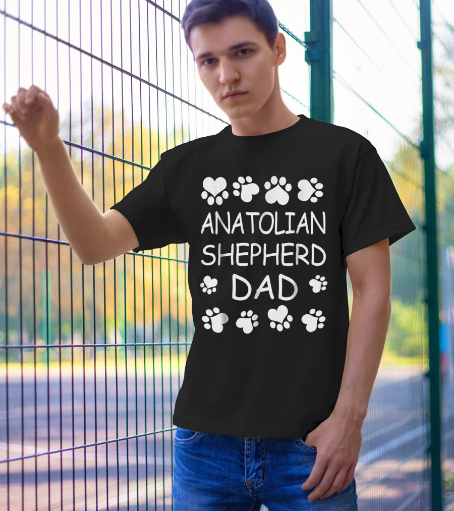 Anatolian Shepherd Dad Paw Print Hearts T-Shirt