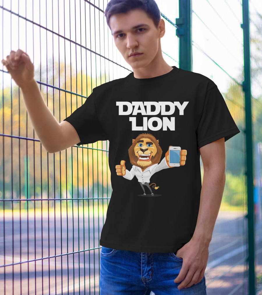 Daddy Lion Daddy Dad Lion Thumbs Up Smartphone T-Shirt