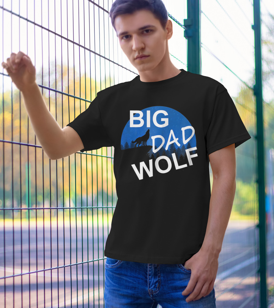 Big Dad Wolf Howling At The Moon 69 T-Shirt