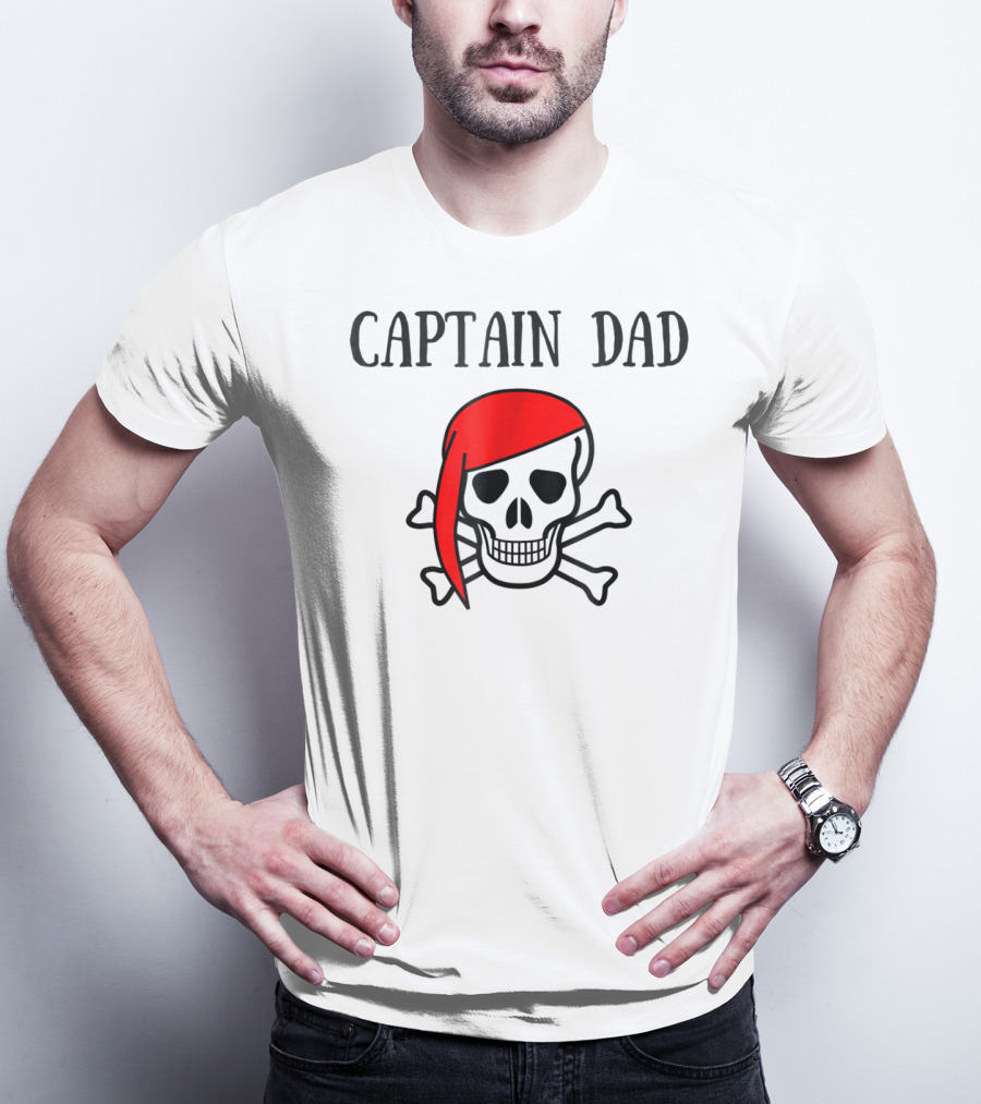 Captain Dad Halloween Pirate Skull With Red Bandana T-Shirt