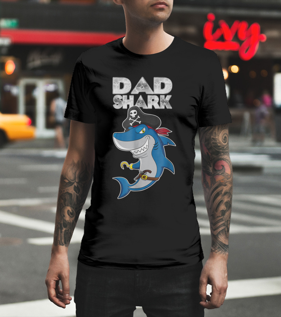 Dad Shark Pirate Halloween Matching Family85 T-Shirt