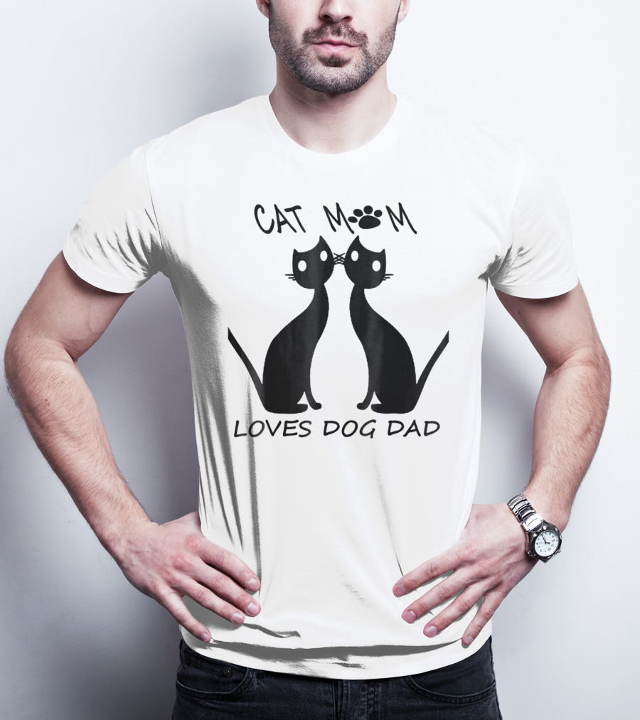 Cat Mom Paw Print Loves Dog Dad Cats T-Shirt