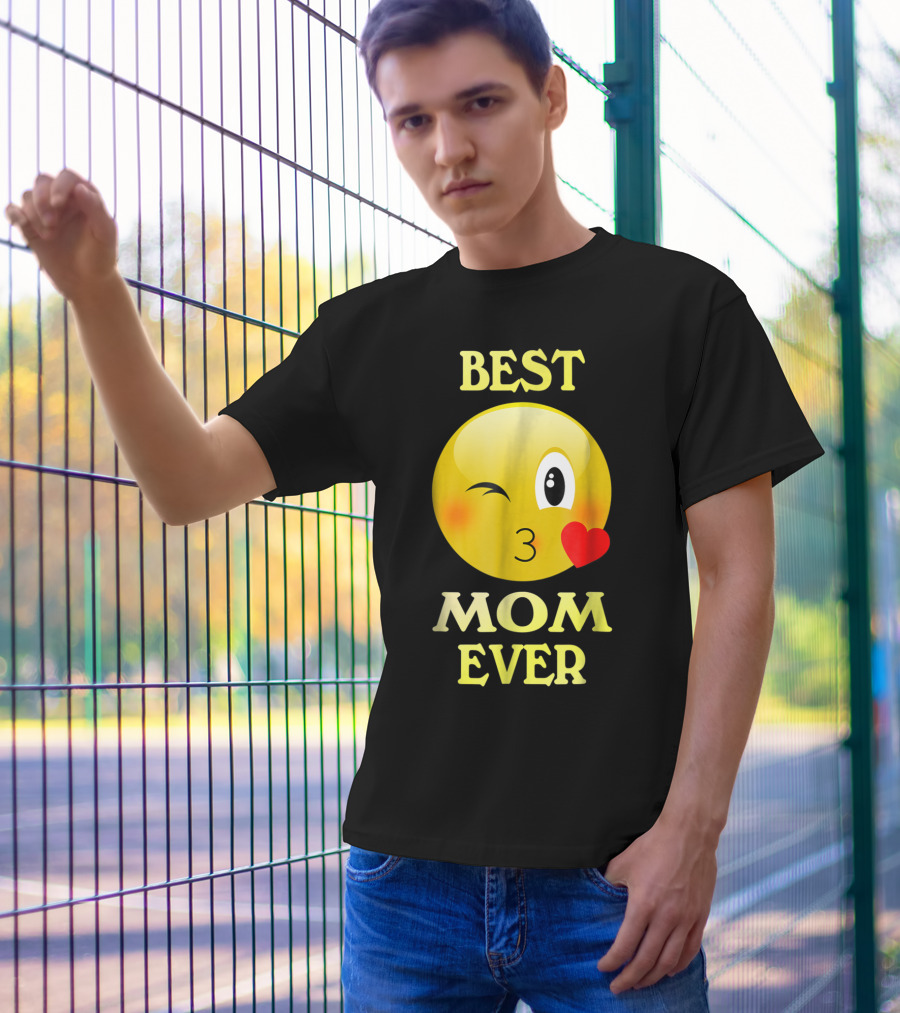 Best Mom Ever Emoji Winking Kiss Mother's Day T-Shirt
