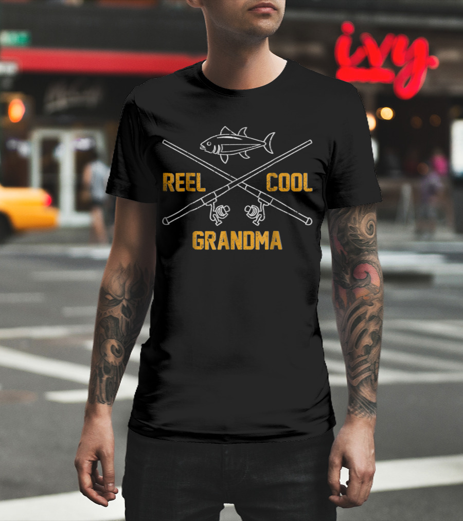 Reel Cool Grandma Fishing Mom Funny Grandmas T-Shirt