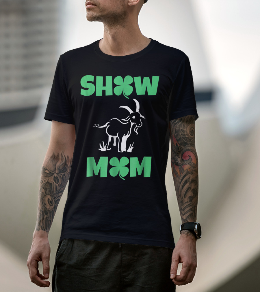 SHOW MOM CLOVER GOAT T-Shirt