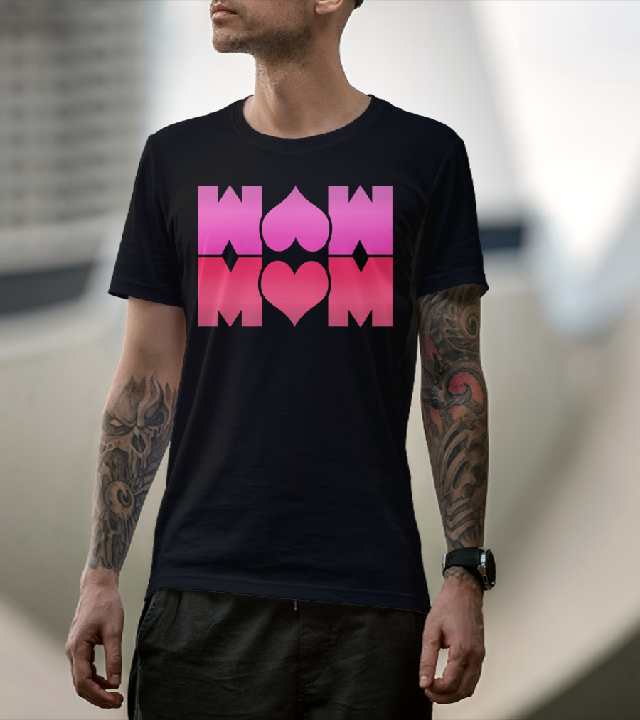 WOW MOM Awesome Super Mommy Pink Heart T-Shirt