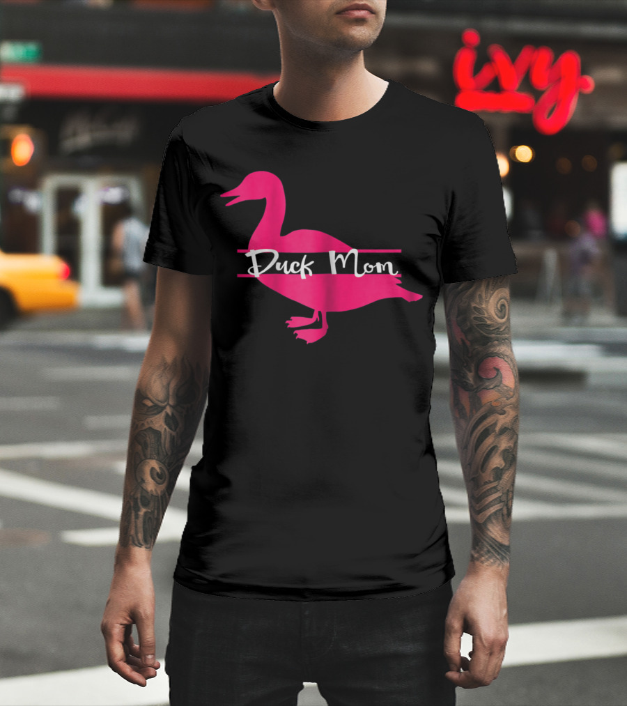 Duck Mom Rouen Pekin Duck Pink T-Shirt