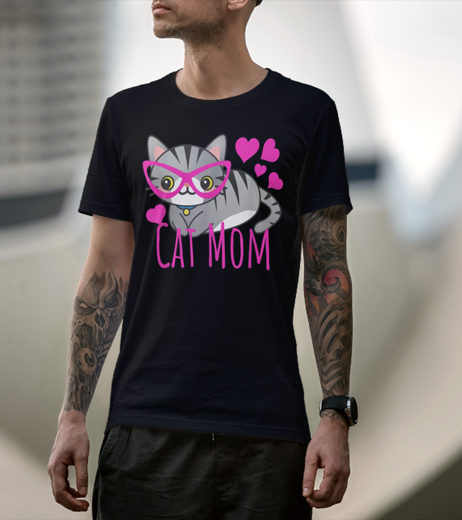 Cute Kawaii Cat Mom With Pink Glasses And Hearts T-Shirt