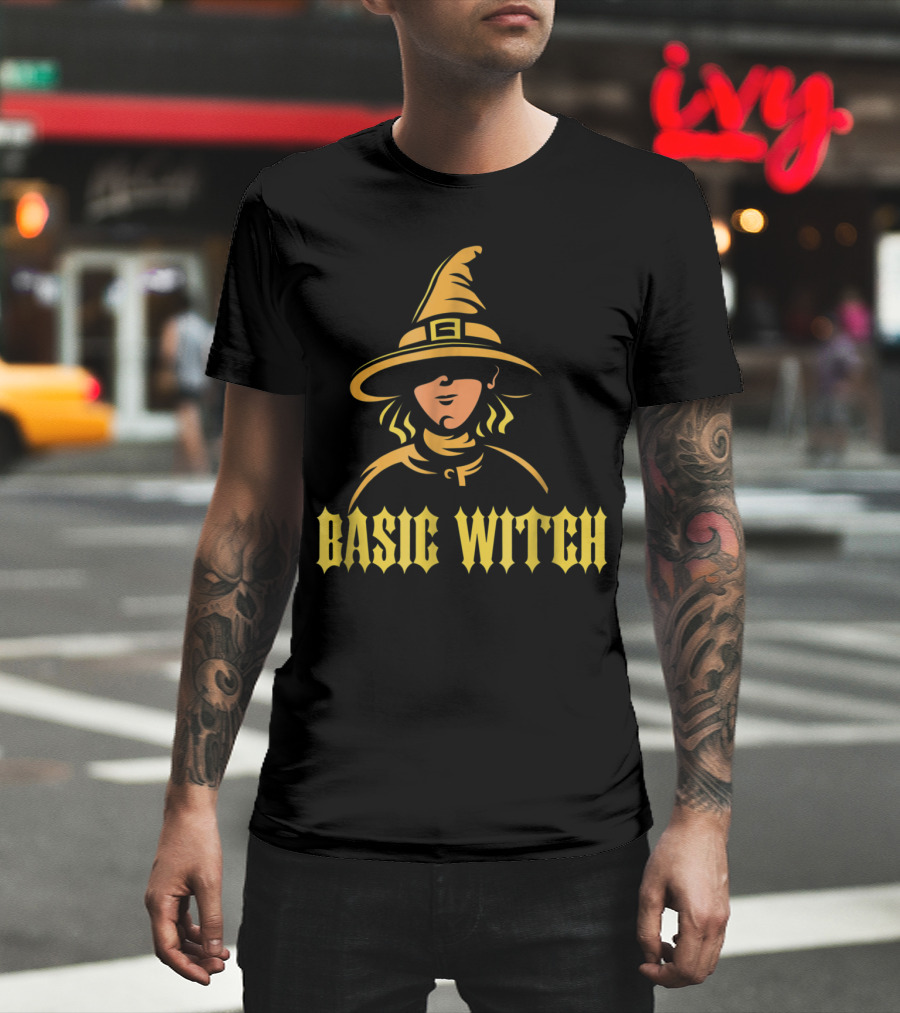 Basic Witch Hat Illustration Halloween T-Shirt