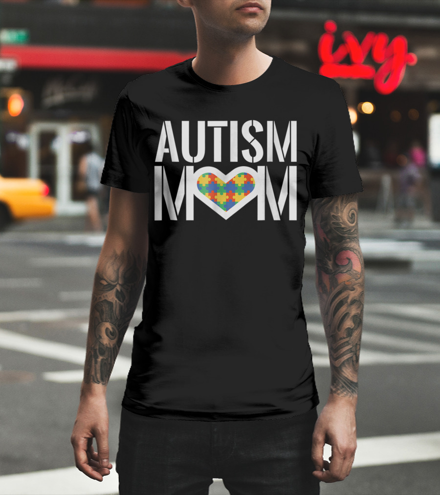 Autism Mom Heart With Colorful Puzzle Piece T-Shirt