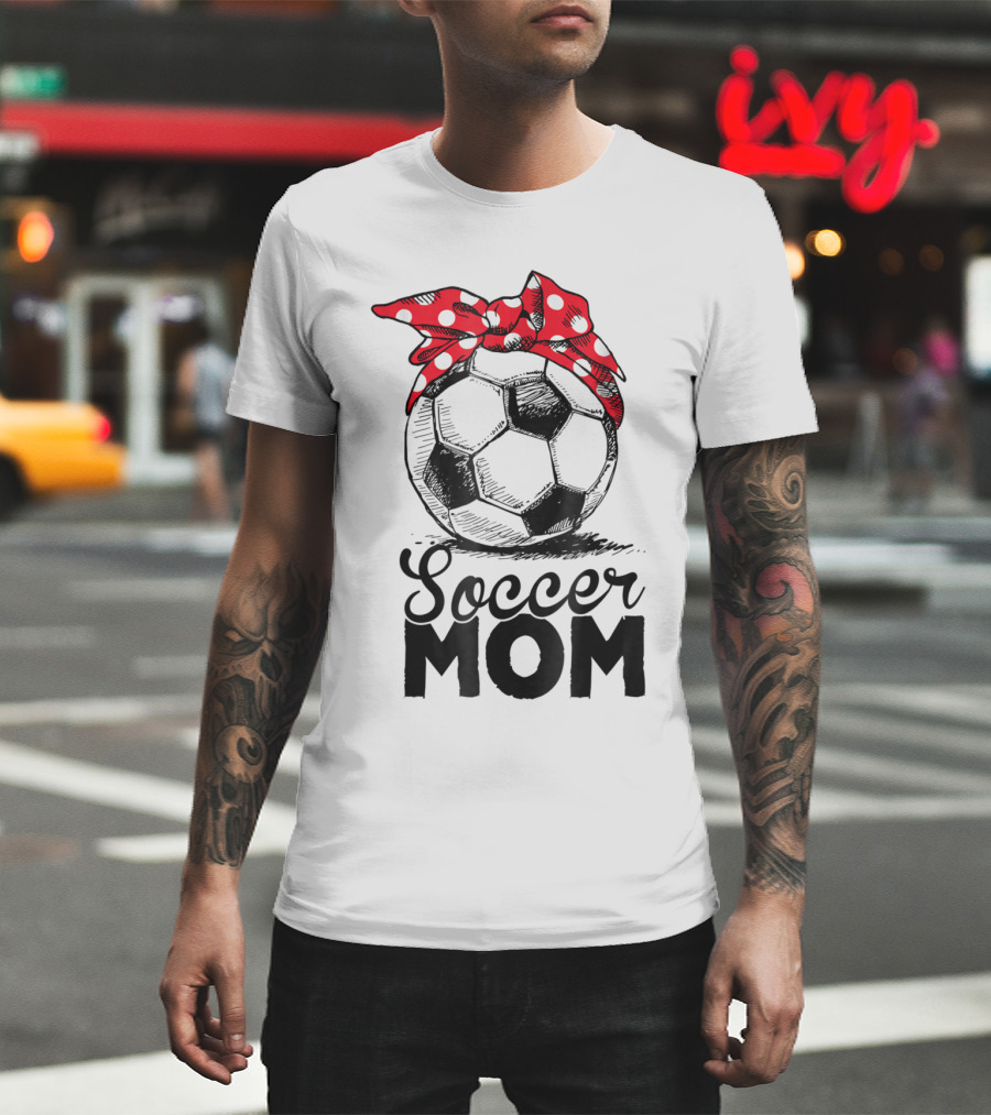 Funny Soccer Mom Polka Dot Bandana Vintage Soccer Fan Player17 T-Shirt