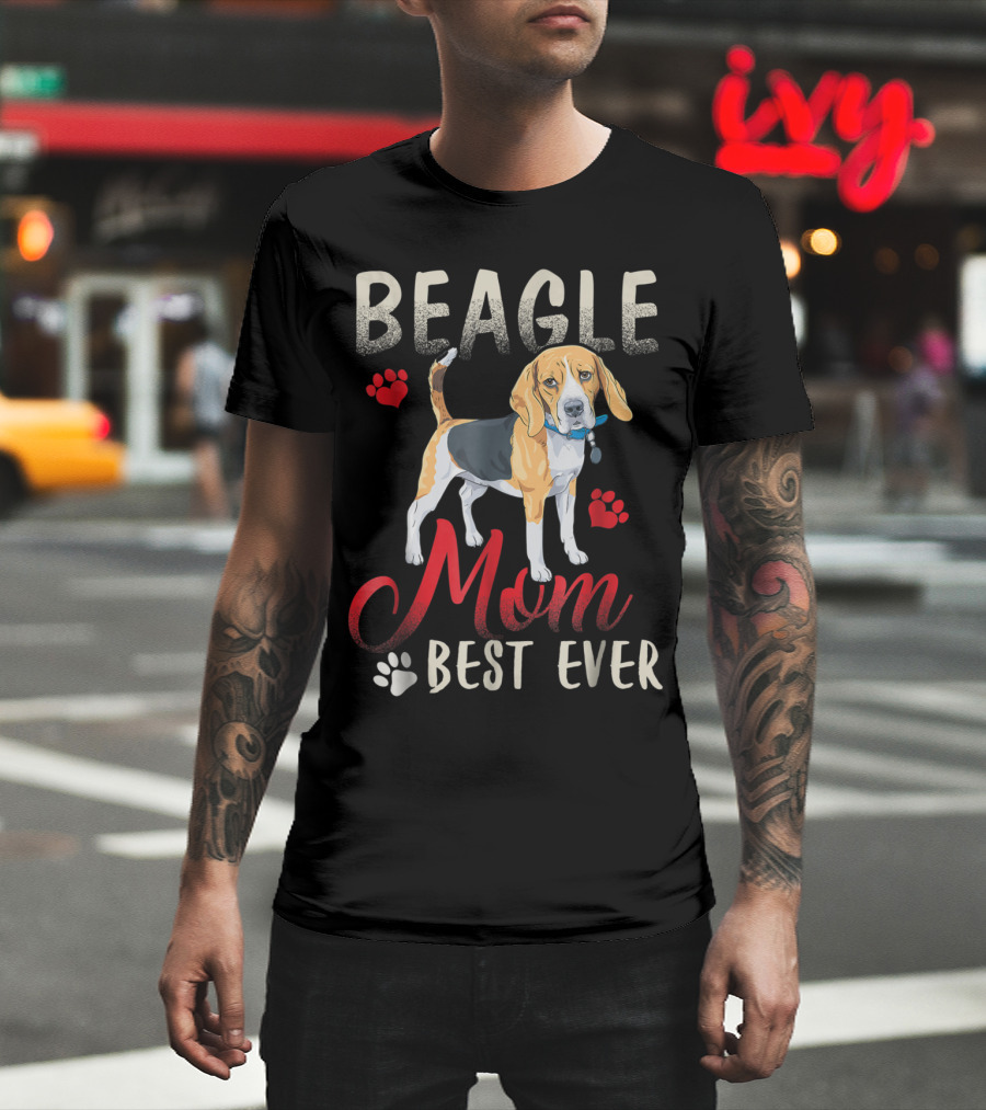 Beagle Mom Best Ever Beagle Dog With Paw Prints T-Shirt