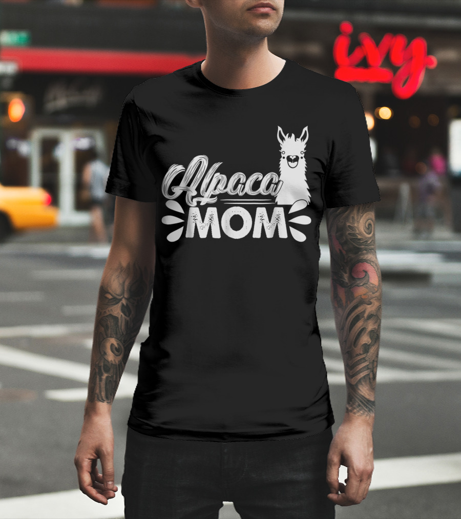 Alpaca Mom Cute Animal T-Shirt