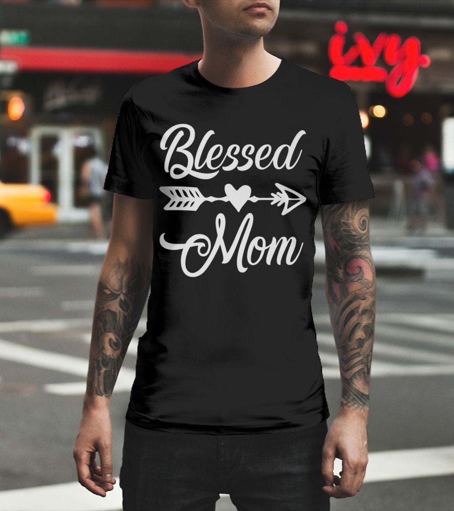 Blessed Mom Heart Arrow Design Thanksgiving24 T-Shirt