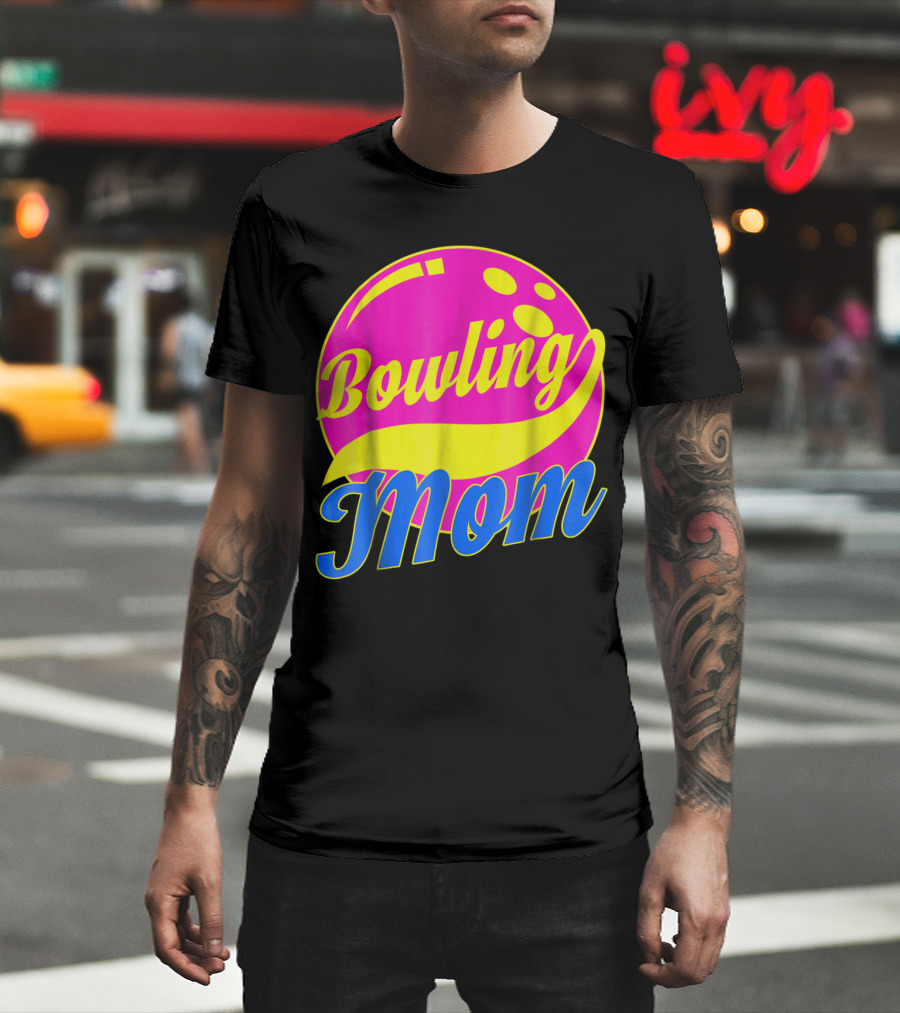 Bowling Mom Bowler League Pink Yellow Bowling Ball T-Shirt