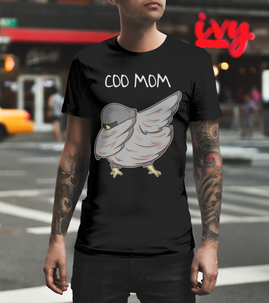 Coo Mom Pigeon Funny Cool Bird Pun Dabbing T-Shirt