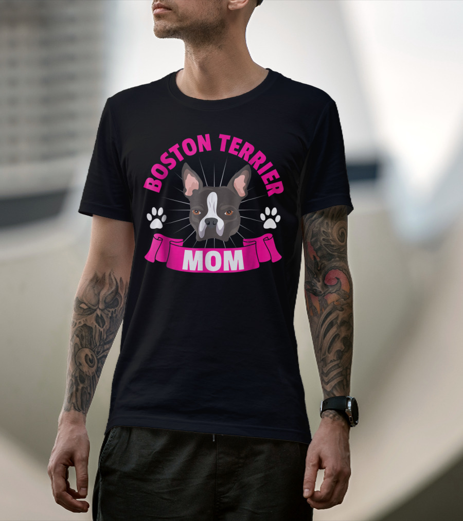 Boston Terrier Mom Cute Dog Face Paw Print Charm T-Shirt