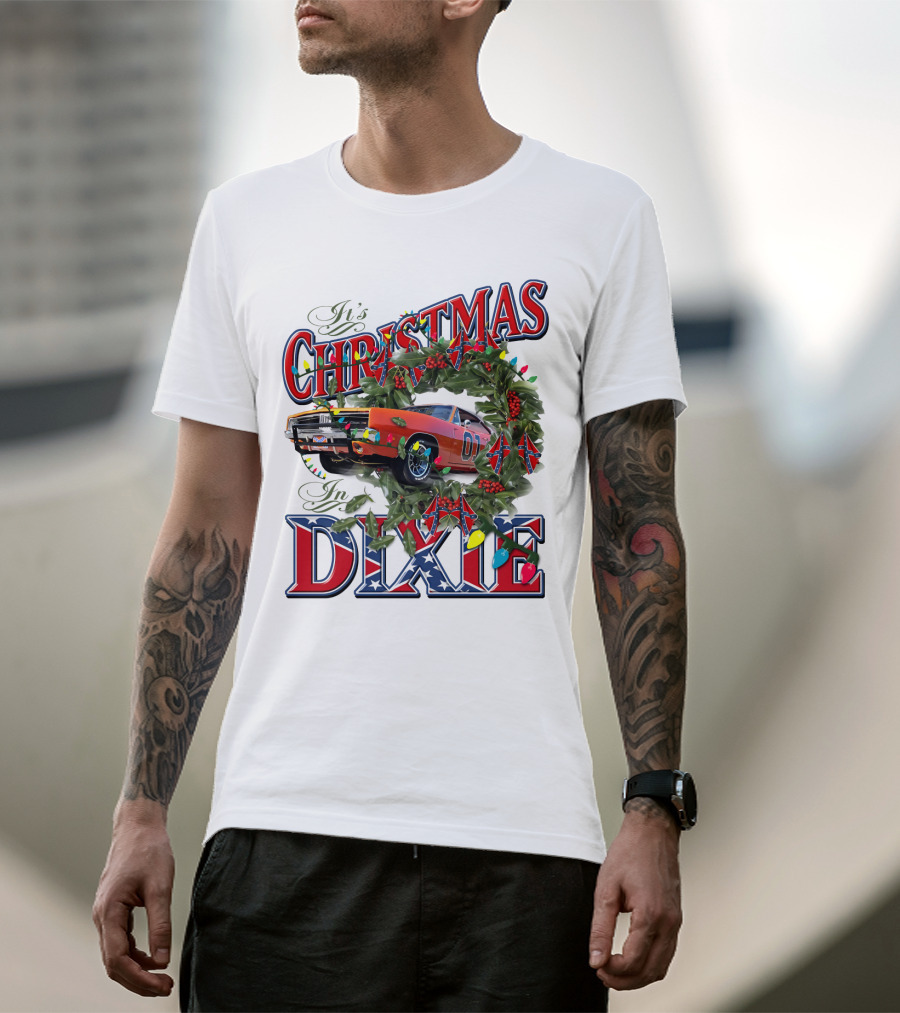 It's Christmas In Dixie 01 General Lee Car Wreath Lights T-Shirt