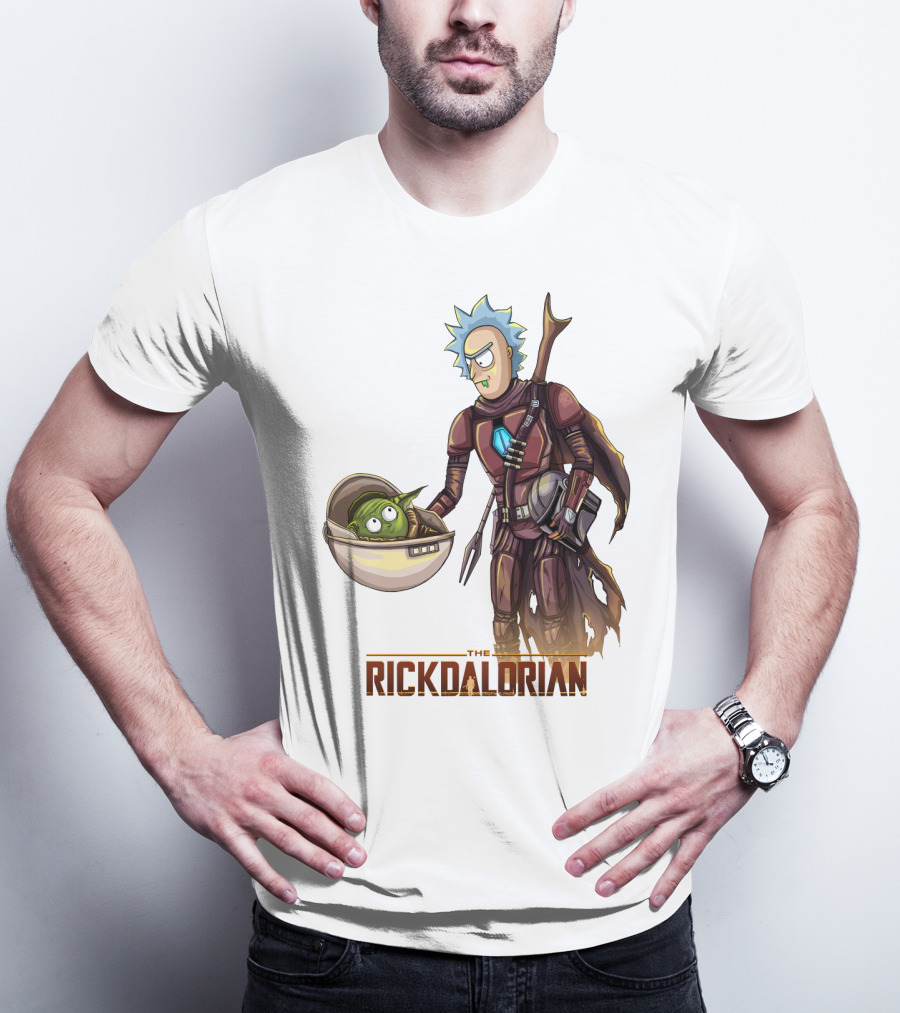 The RICKDALORIAN Sci-Fi Character Fusion With Armor And Green Alien In Pod T-Shirt