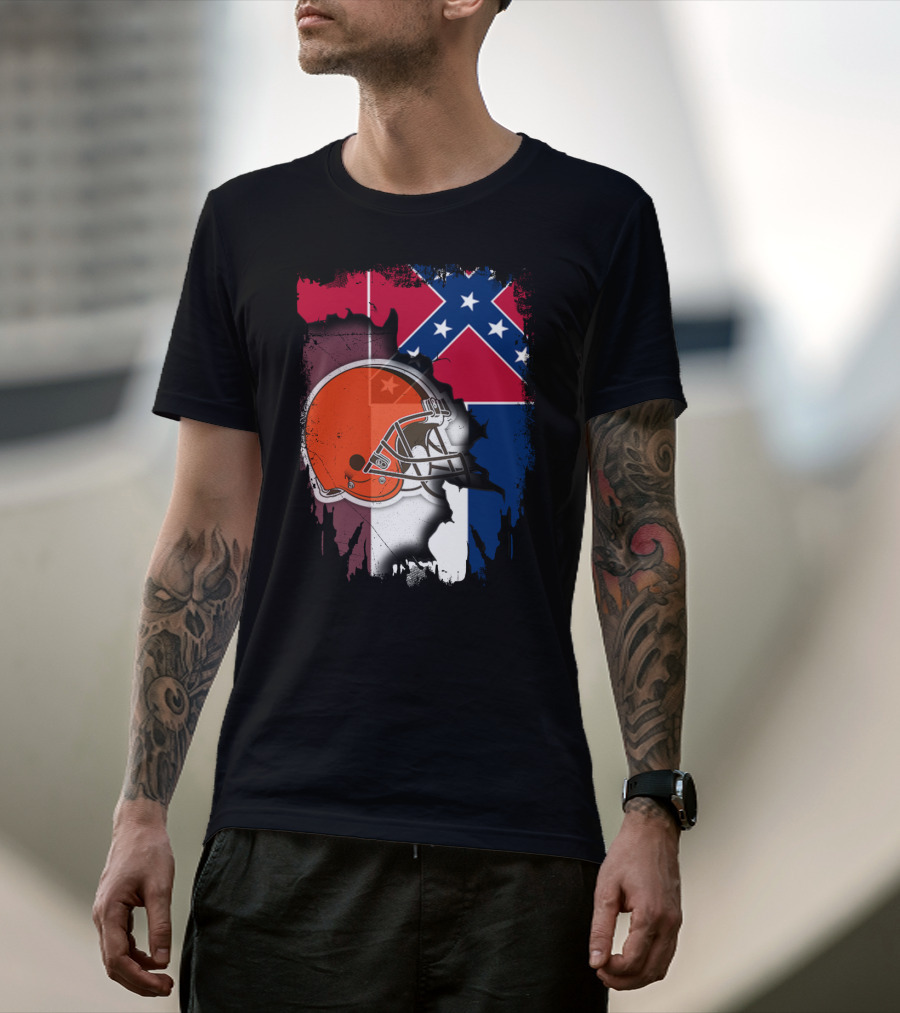 Cleveland Browns Helmet With Mississippi Flag Background T-Shirt